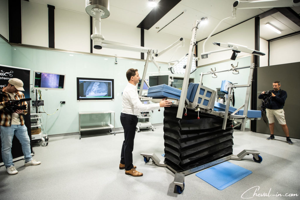 Coulisses | En visite dans la nouvelle clinique Equitom à Namur - Cheval-in