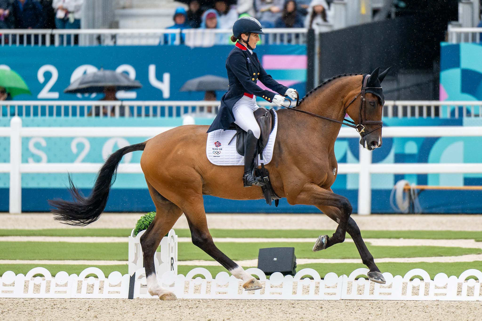 Paris 2024 | La Grande-Bretagne domine la première journée de complet ...
